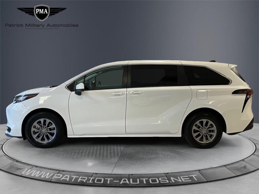 2023 Toyota Sienna LE 2.5L I4 Hybrid - Patriot Military Automobiles
